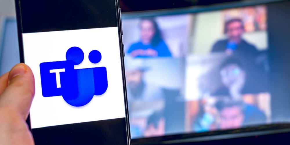 Custom Backgrounds in Microsoft Teams Rolling Out to Free Users - My ...