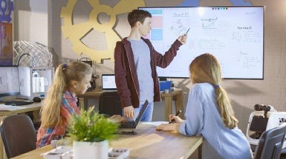 Device Management for Interactive Touchscreen Technology - My TechDecisions